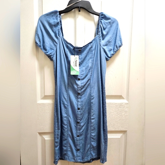 Love Tree | Dresses | Love Tree Tencel Lightweight Smocked Blue ...